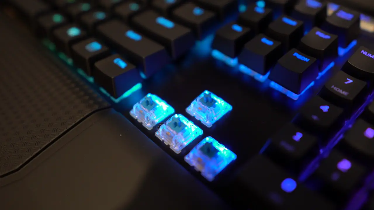 HyperX Alloy Elite RGB Review | Real Hardware Reviews